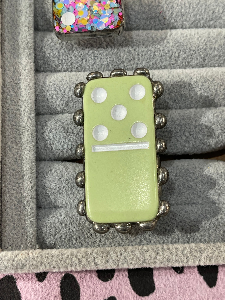 Domino Ring- pastel green – Style Babes